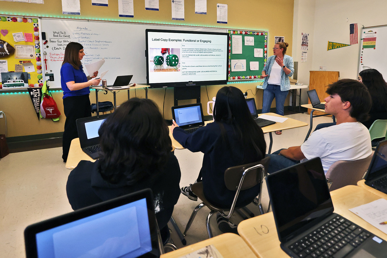 Historical Society Visit Mrs. Thompson’s English Class - Los Alamos ...